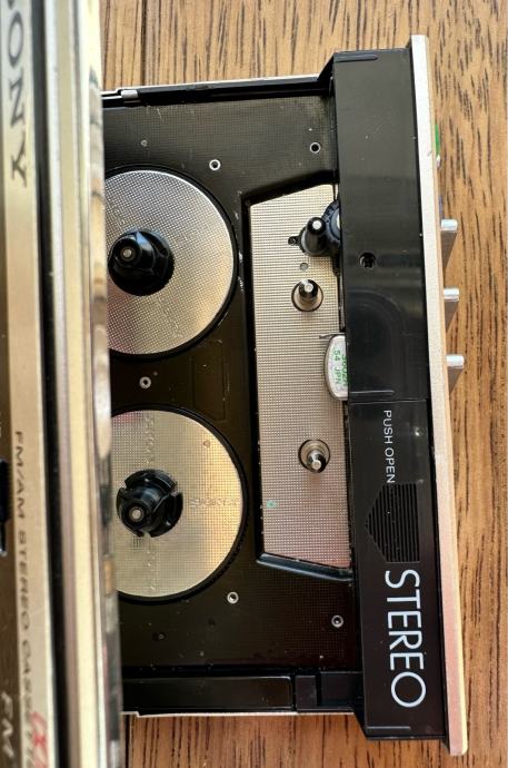 Spny walkman WM-F10 II