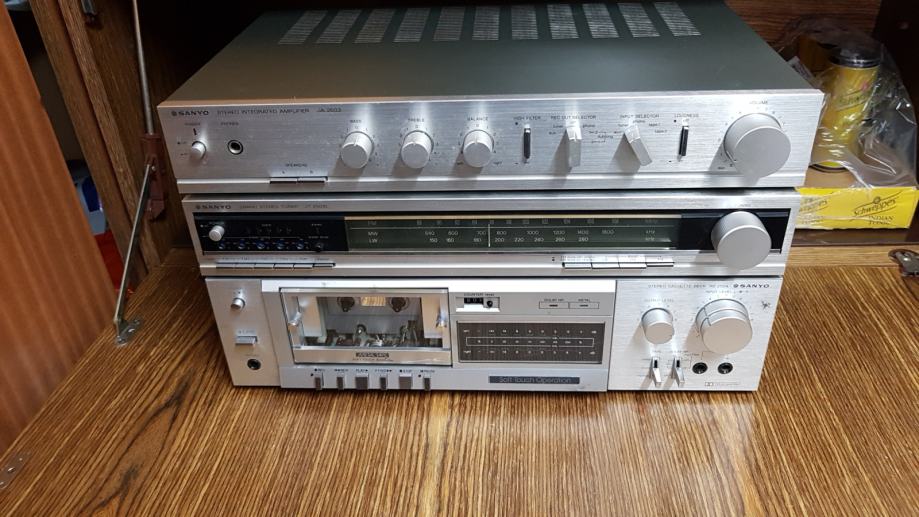 VINTAGE SANYO HI FI LINIJA