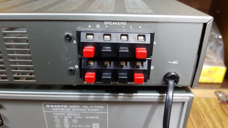 VINTAGE SANYO HI FI LINIJA