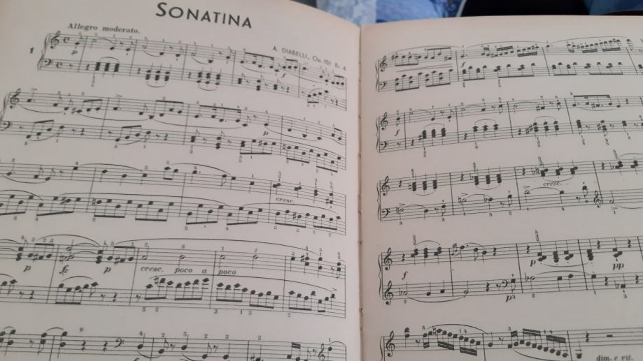 Note - Sonatine za klavir