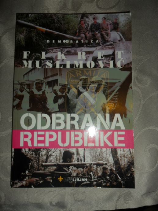 Ratna knjiga Odbrana Republike BiH Fikret Muslimović