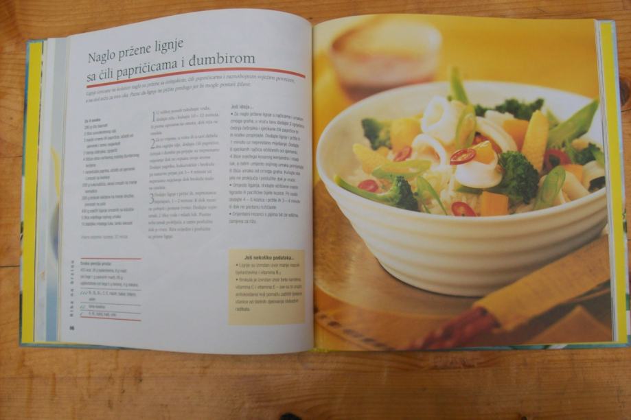 SVJEŽA RIBA I MORSKI PLODOVI - grupa autora