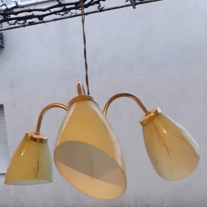 lusteri starinski, kolekcija
