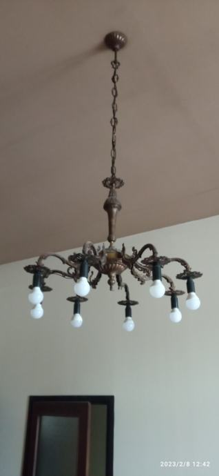 Retro luster od mesinga