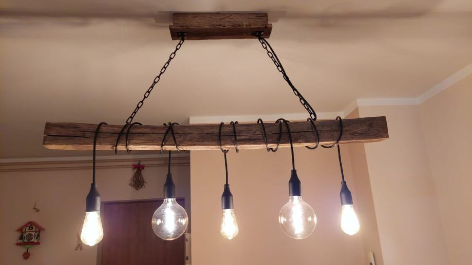 Rustikalni / drveni luster