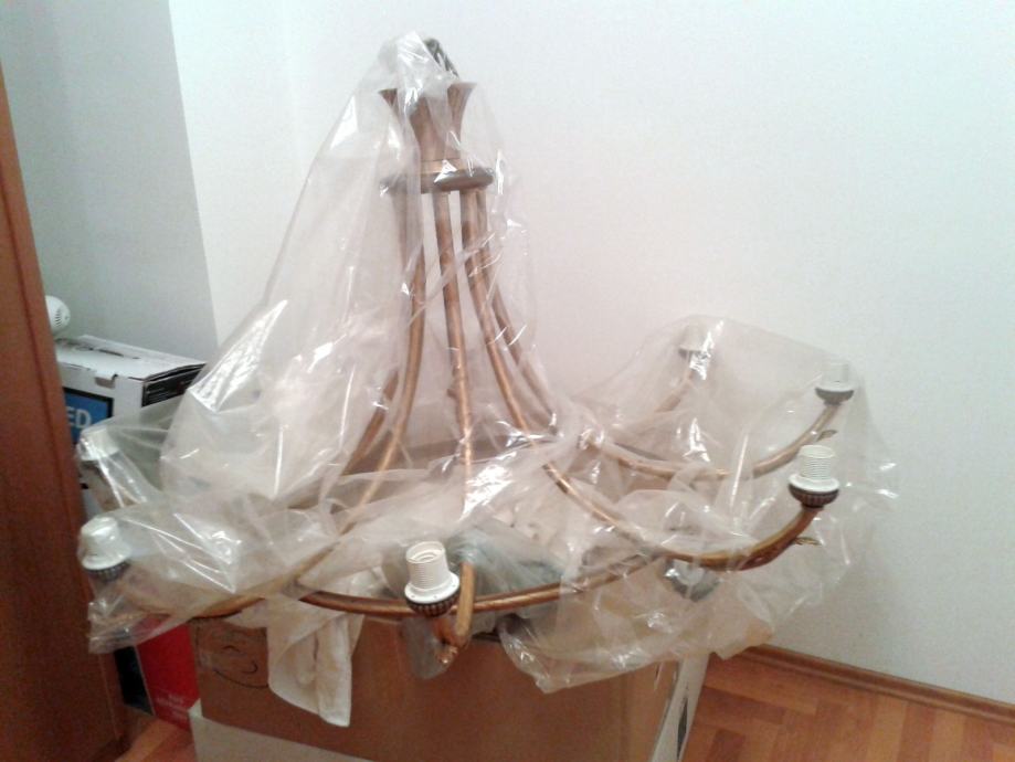 Rustikalni lusteri s elementima kovanog željeza i stakla - PRILIKA!