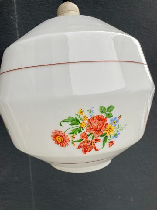 Starinske retro vintage visilice lusteri