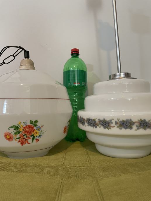 Starinske retro vintage visilice lusteri