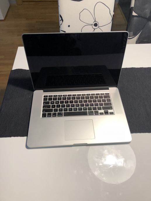 Apple MacBook Pro Core i7 2.2 15 Mid-2015 ( cpu i7 - 4770HQ )
