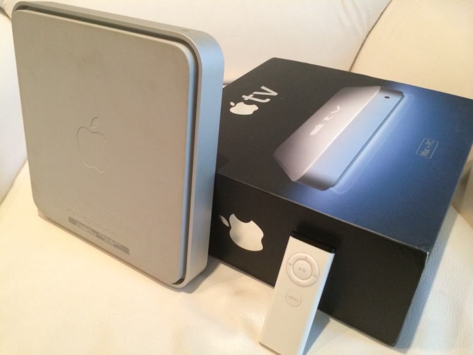 Apple TV (Original/1st gen/silver) 120GB, 1080p Full HD (CrystalHD)