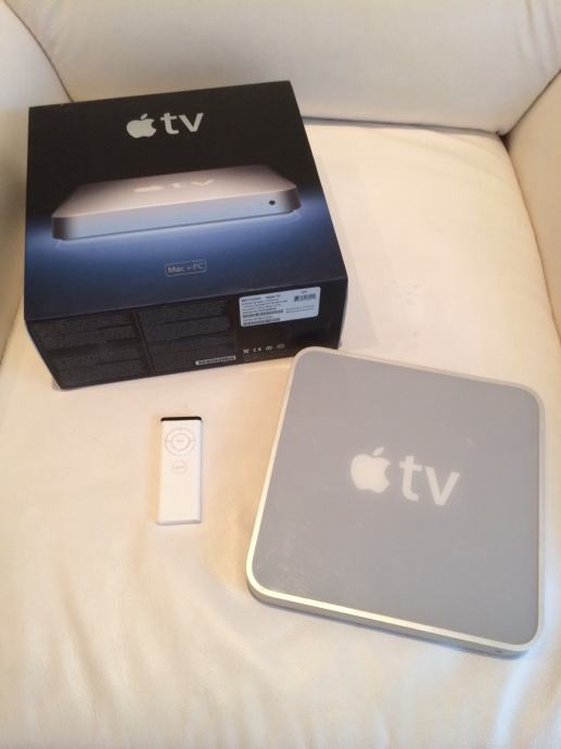 Apple TV (Original/1st gen/silver) 120GB, 1080p Full HD (CrystalHD)