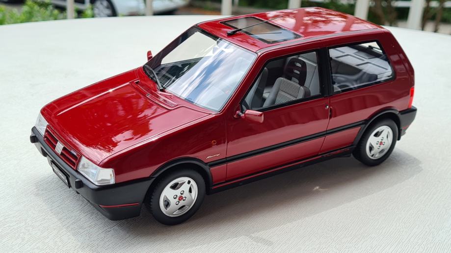1:18 Fiat Uno turbo i.e. (Laudoracing)