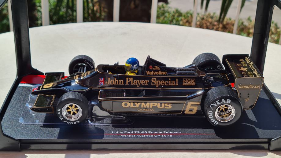 1:18 Lotus Ford 79 (vozač Ronnie Peterson) Formula 1