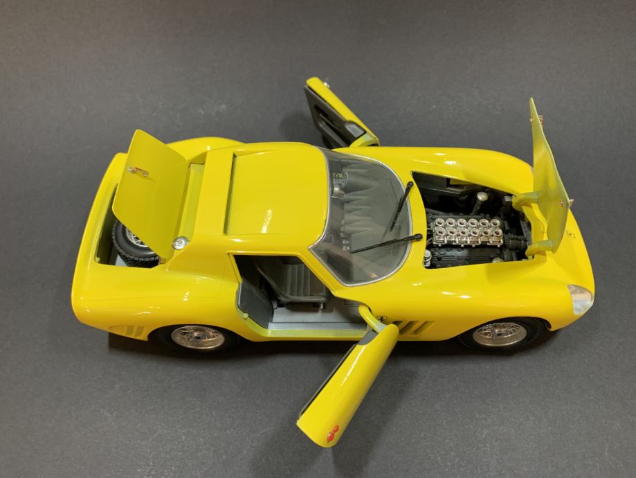 Ferrari 250 GTO iz 1964.GUILOY 1:18 model autic diecast vintage