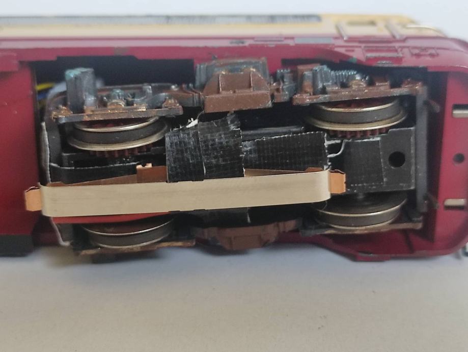 Fleischmann HO br112 električna lokomotiva - za Marklin AC digital