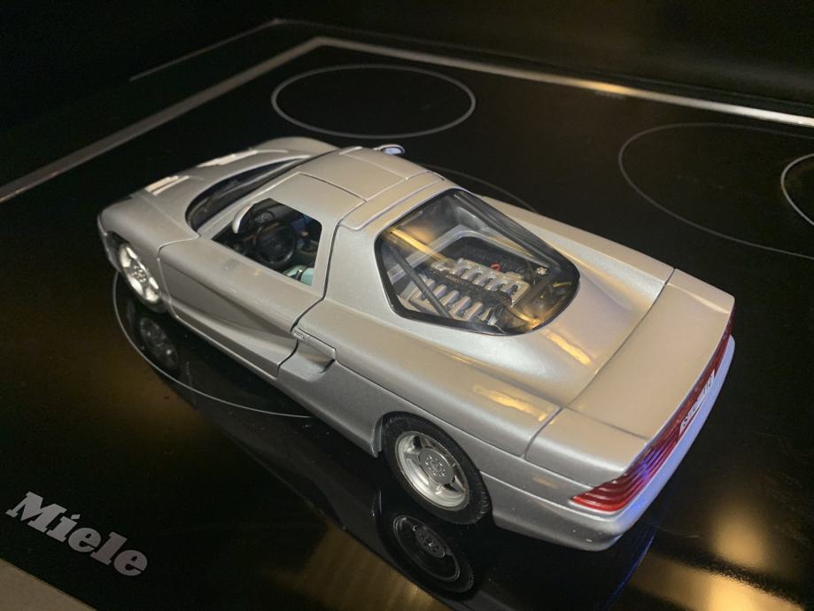 Mercedes C112 Concept iz 1991. Guiloy 1:18 model autic diecast maketa