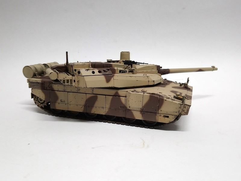 Prodajem sastavljenu maketu tenka Leclerc T5/T6 1/35 Tamiya - AKCIJA