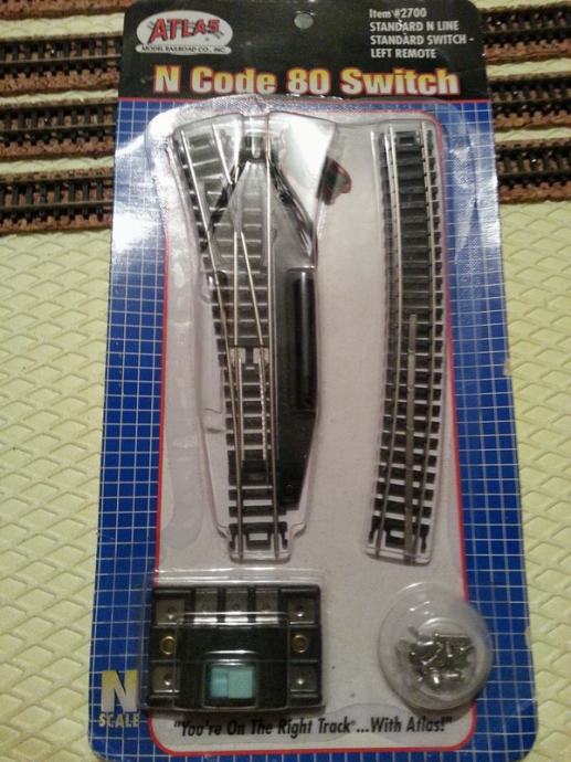 Skretnice Atlas N Code 80 Switch Left Remote 2700