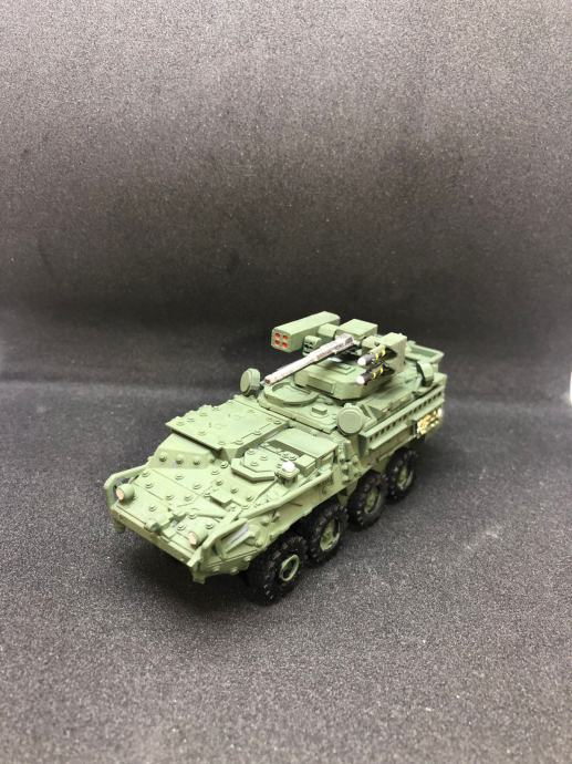 Stryker M-SHORAD Maneuver-Short Range Air Defense 1/72
