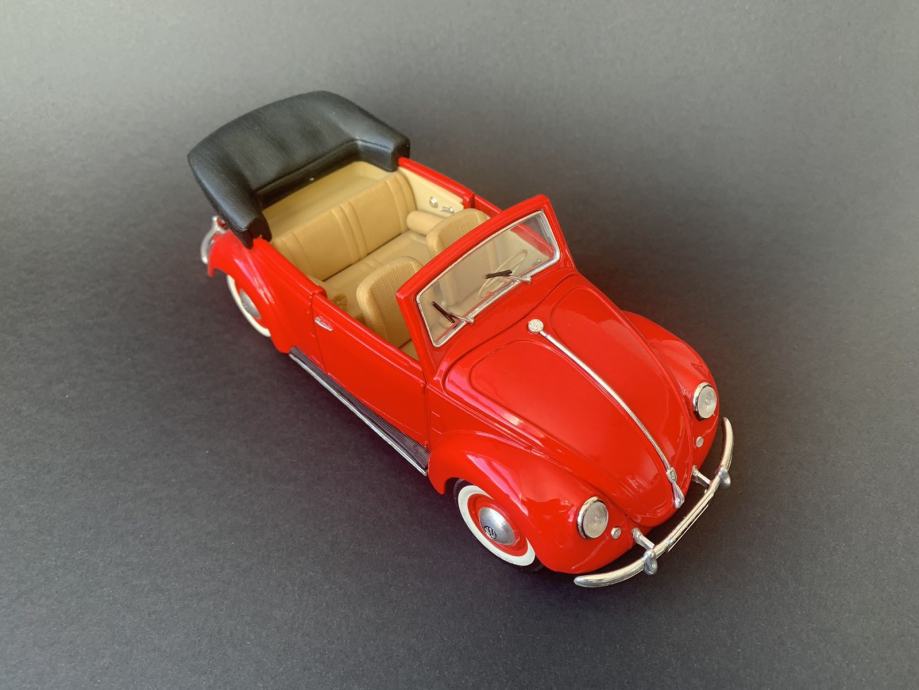 VW Buba Cabriolet iz 1951. Maisto 1:18 model autic diecast vintage