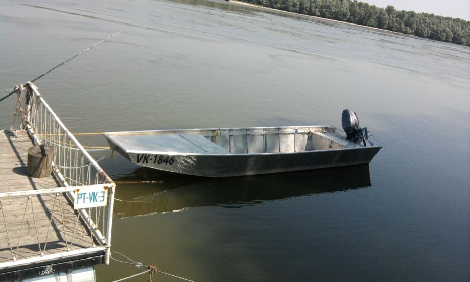 Aluminijski čamac , duljina : 5,20 m , prodaja/zamjena