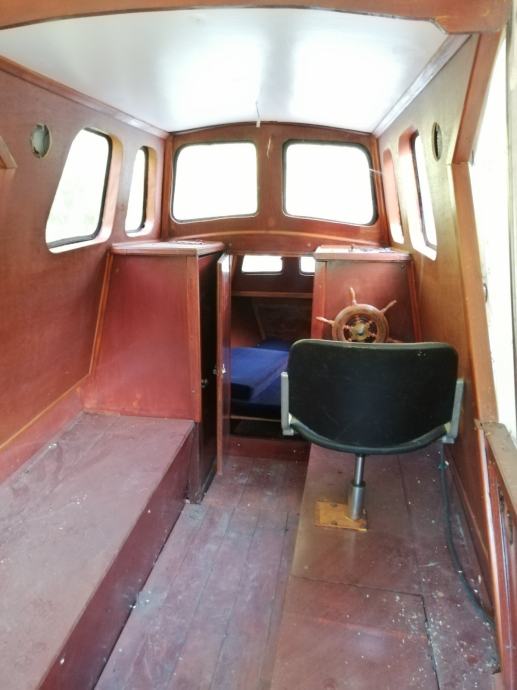 Aluminijski riječni čamac s kabinom