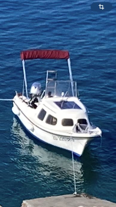 Pasara / Barka Arta Vela 5 metara brodica sa motorom Honda 20