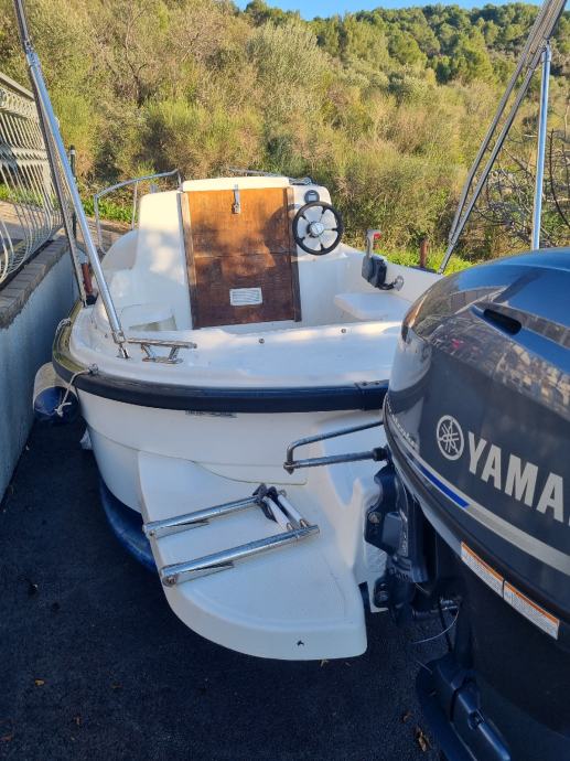 Betina 500 Cabin YAMAHA 30KS