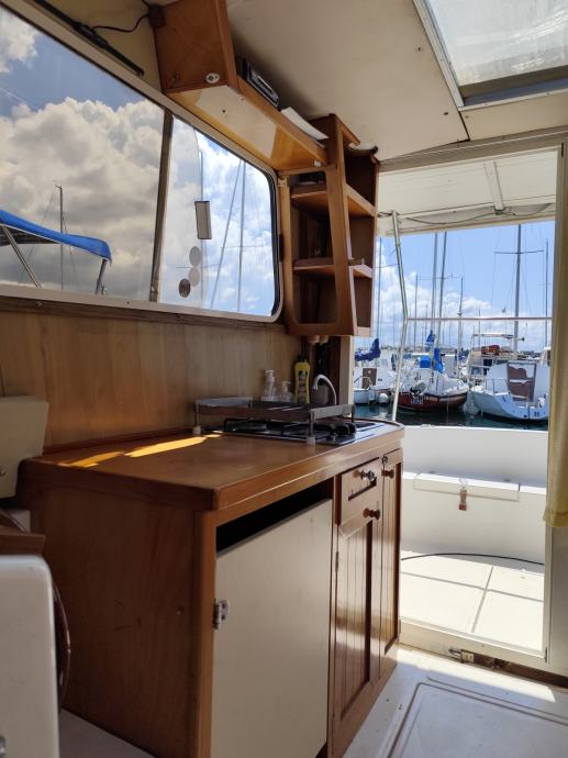 DAMOR 800, od prvih modela