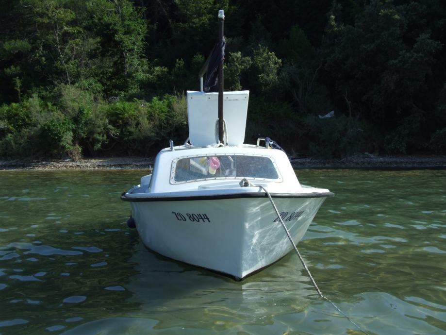 Lasta povoljno s Honda motorom