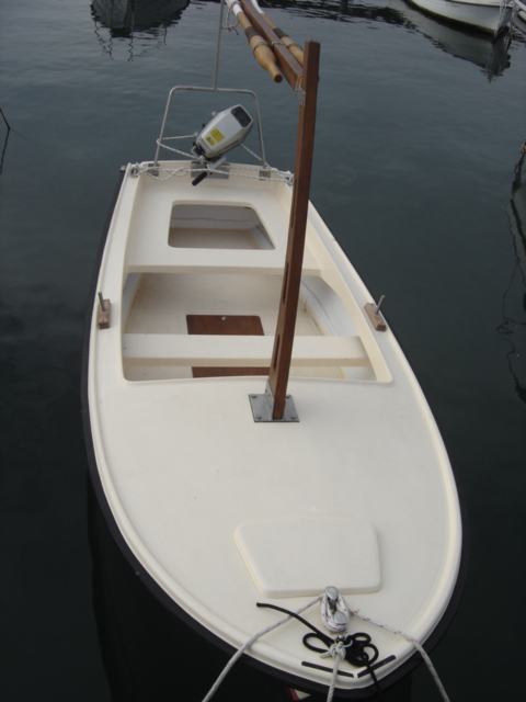 Pasara plastična Damor 460 Nova