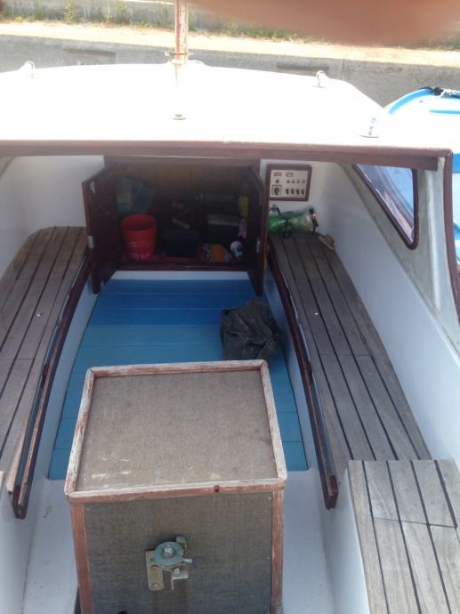 Pasara Maestral 500 (Greben), prodajem.