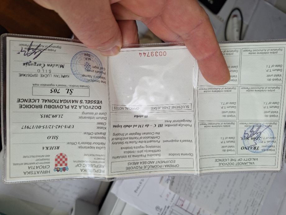 Pasaru Barku 4,5m prodajem ili mijenjam za razno