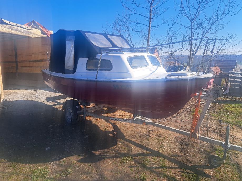 Prodajem pasaru Istranka 5m