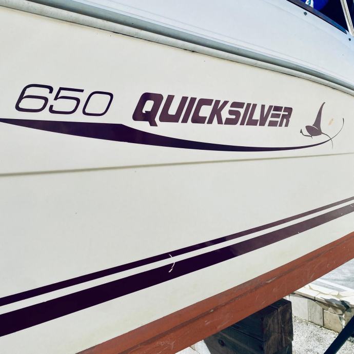Quicksilver 650 Cruiser Mercruiser 4.3L
