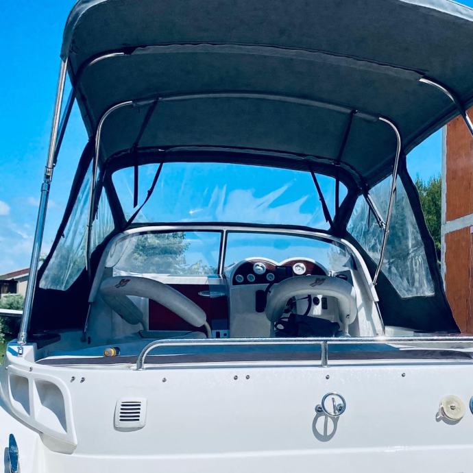 Quicksilver 650 Cruiser Mercruiser 4.3L