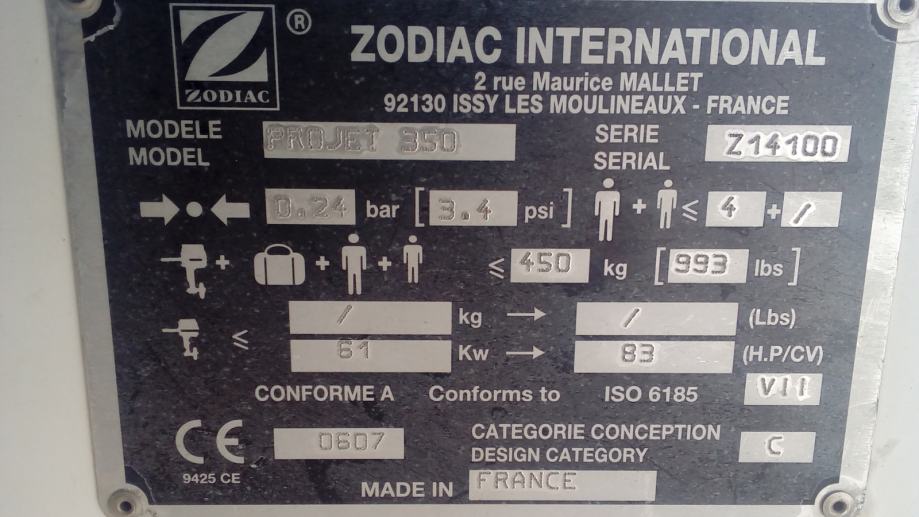 ZODIAC ćamac sa jet pogonom