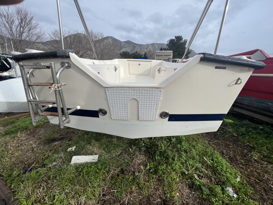 Ribar 480 s Honda 20KS s rezervarom kao nov!!