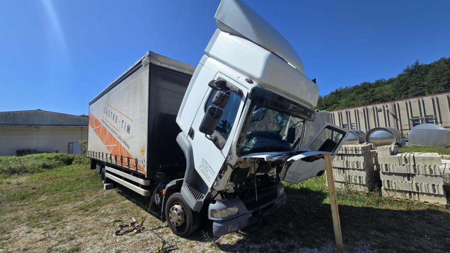 DAF LF 45 220 - SA HIDRAULICKOM RAMPOM, 2005 god.