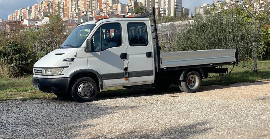 Iveco Daily 35 C13, 2006 god, dupla kabina, dupli kotaci, koš 3m,, 2006 ...