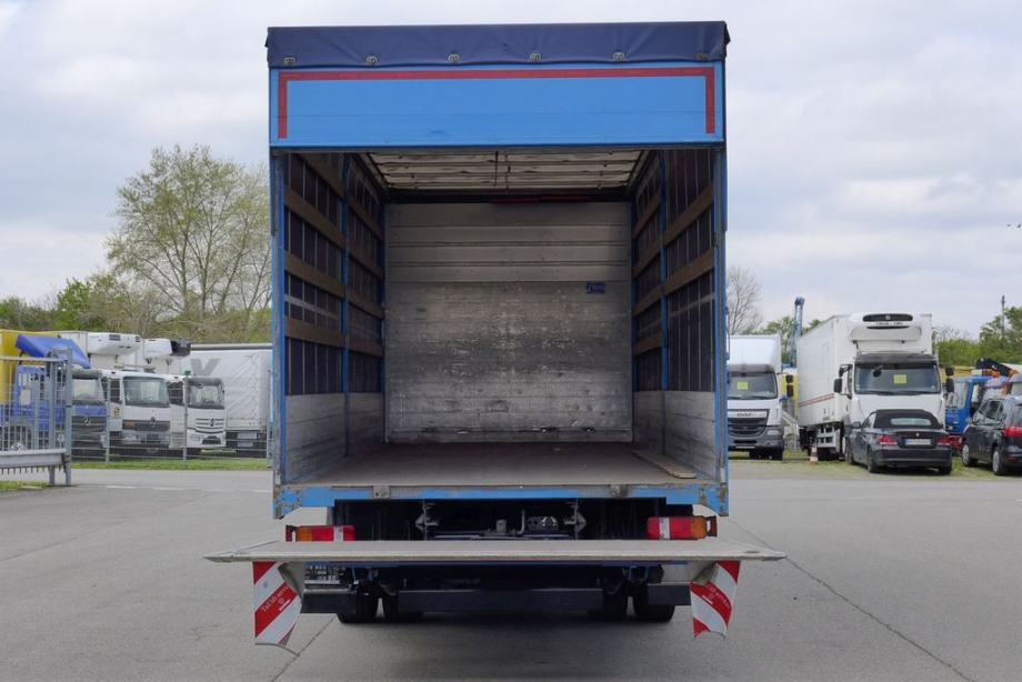 MAN 15.290, CERADA + RAMPA, 2018 god.