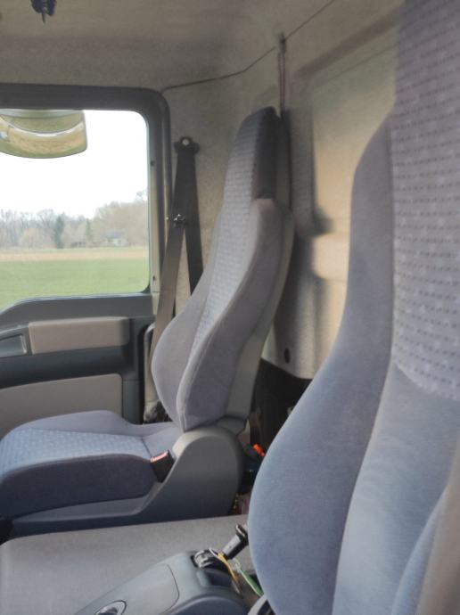 MAN TGL 10.240, 2008 god.