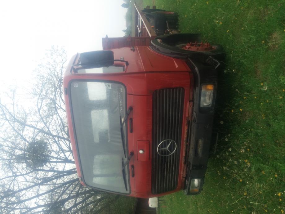 Mercedes 1213, 1990 god.