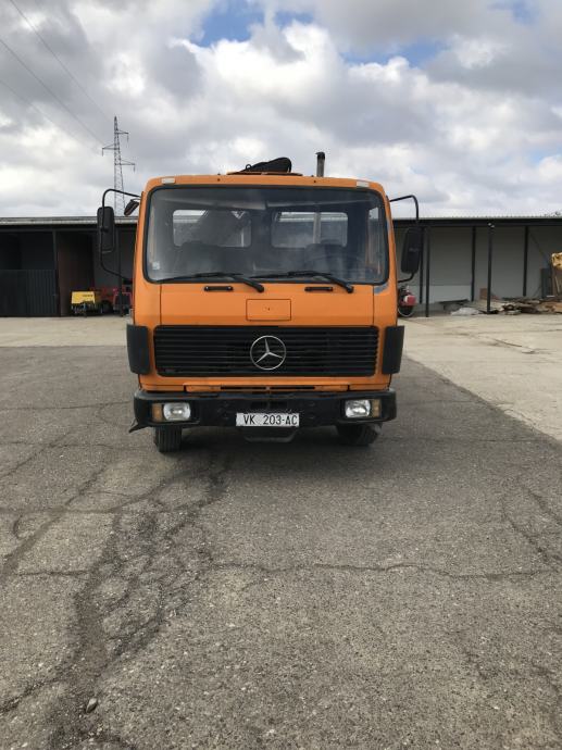 Mercedes 1217, 1983 god.