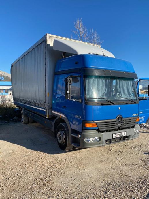 Mercedes 1528, 2002 god.