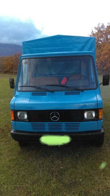 MERCEDES 207D, 1984 god.