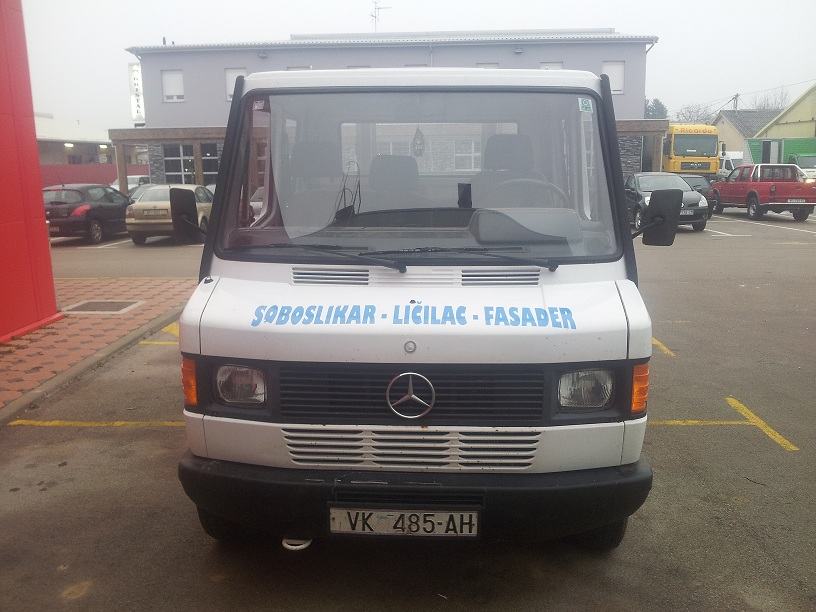 MERCEDES 210D, AUTOMATIC, 4000 EURA, MOZE ZAMJENA, CIJENA PO DOGOVORU ...