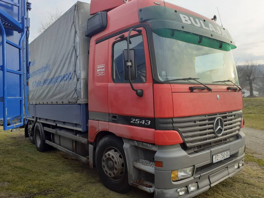 Mercedes 2543, 2002 god.