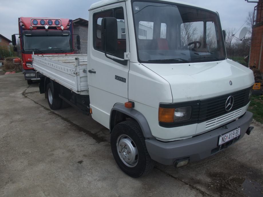 MERCEDES 609 D, 1992 god.