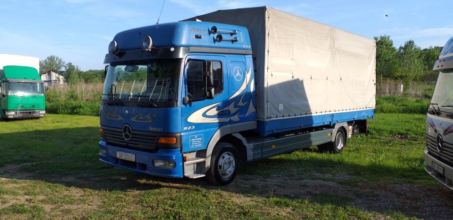 Mercedes Atego 823 Stocar, 2002 god.